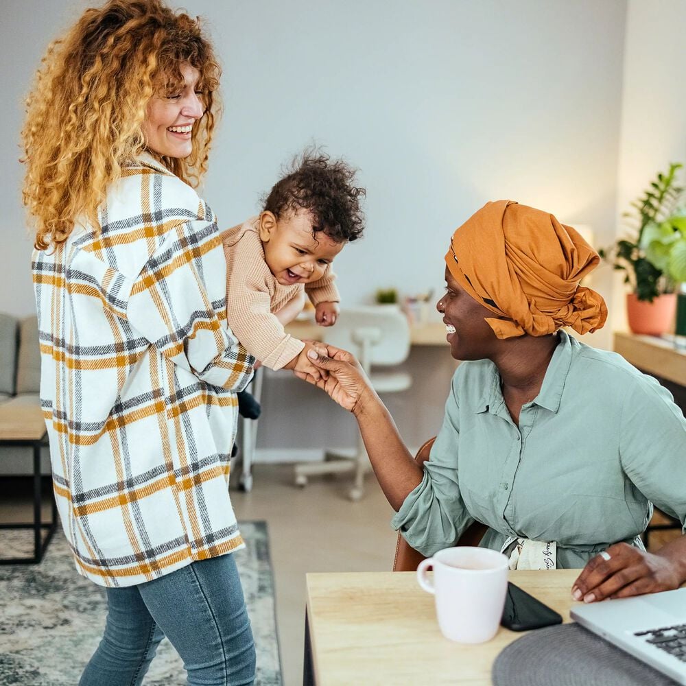 Robot Roomba® Plus 505 Combo + base AutoWash™ - Noir