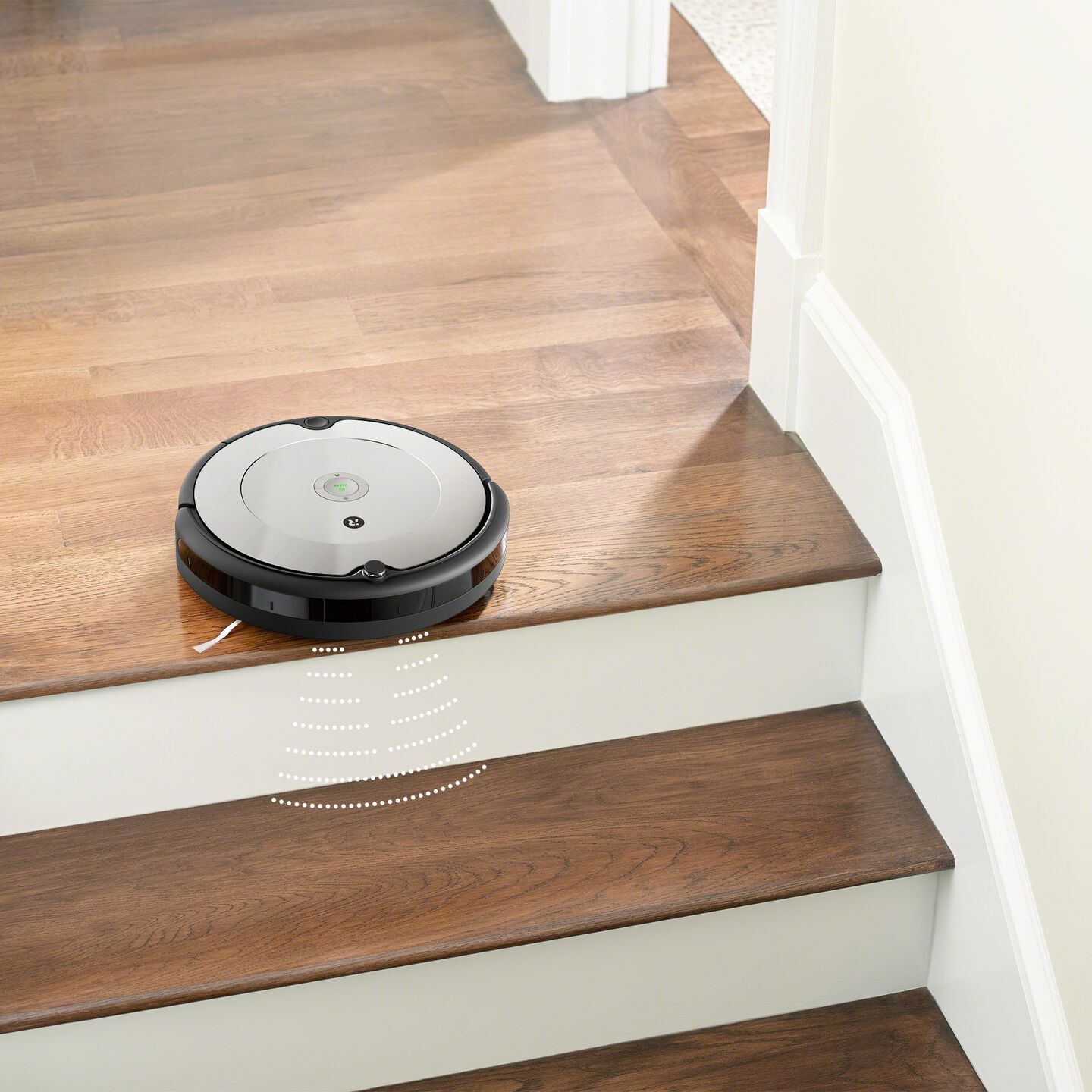 Aspirateur robot Roomba® 698 | iRobot®